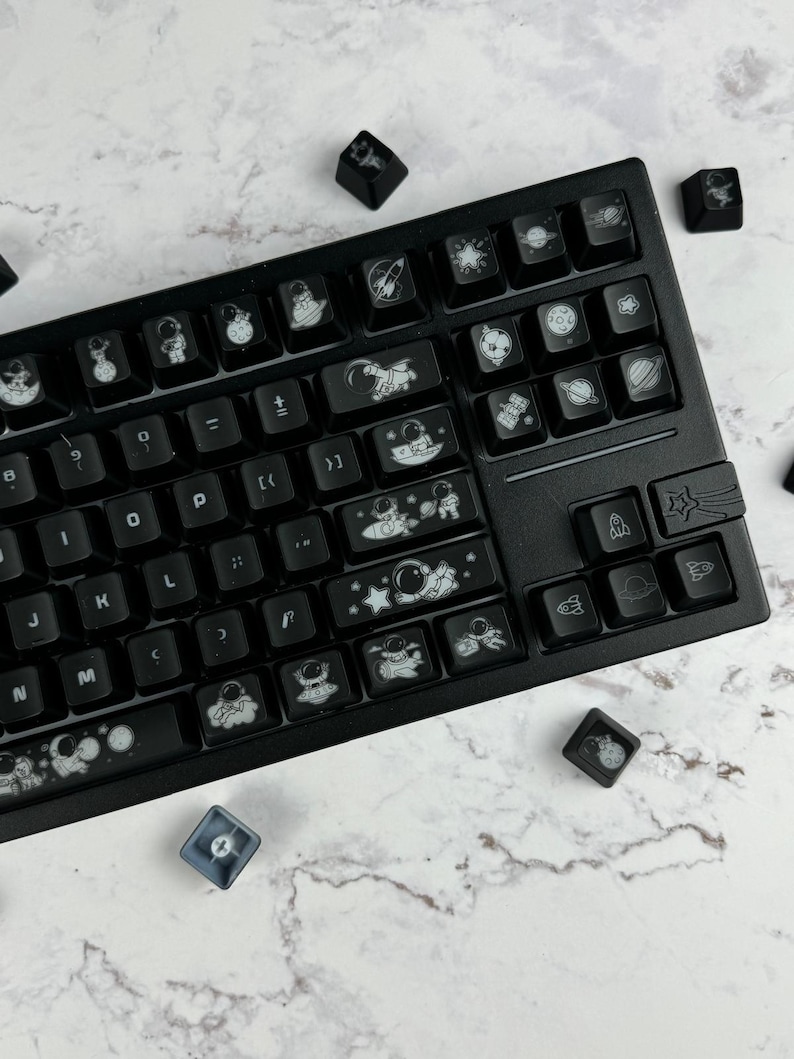 Astronaut Backlit Theme Keycap Set, Black Keycap Set for Mechanical ...