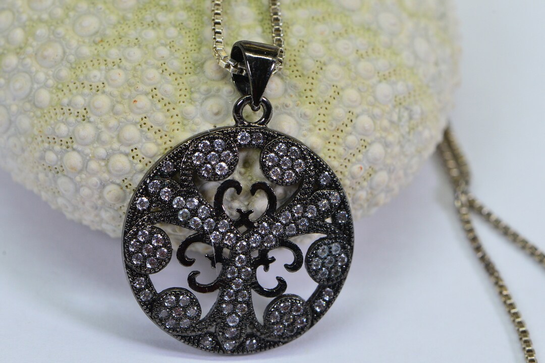 Black Gold Diamond Pendant Big Round Pendant Filigree Flower Pendant ...