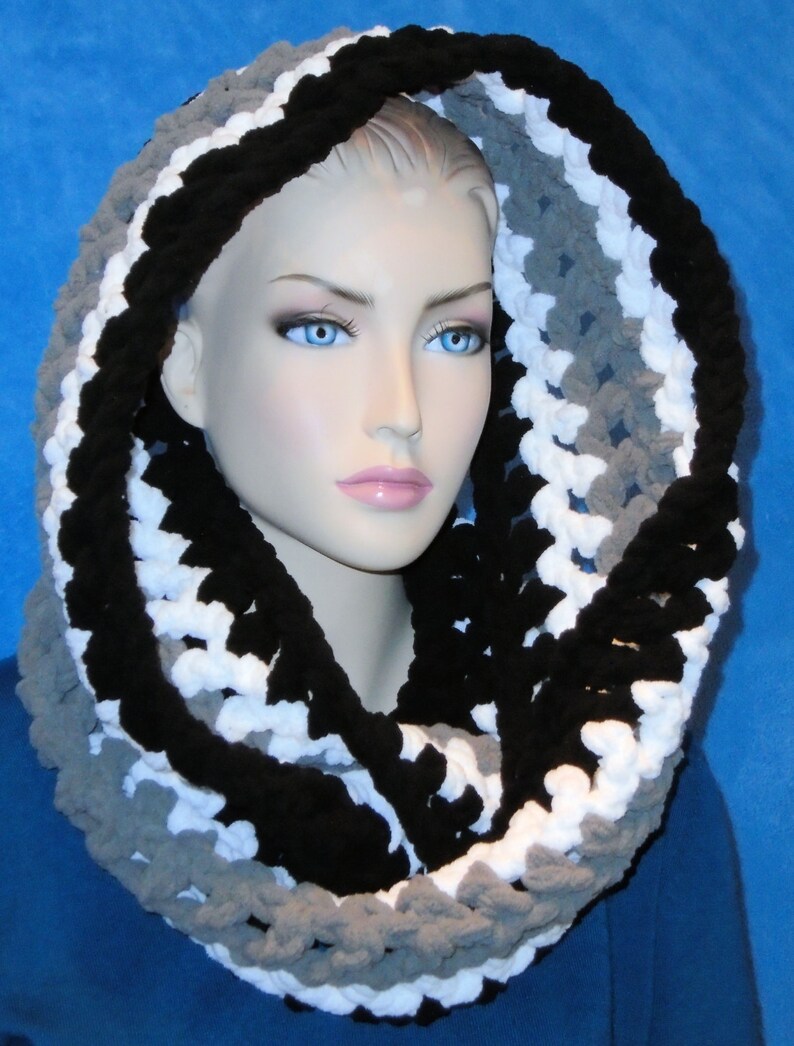 Black Crochet Infinity Scarf, Crochet Scarf, Infinity Scarf, Soft Plush ...