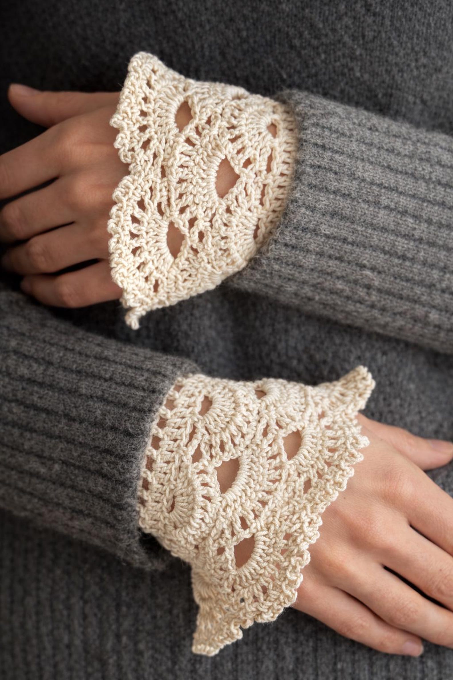 Crochet Lace Cuff Pattern | Buttoned Wrist Cuff | Adjustable Fit ...