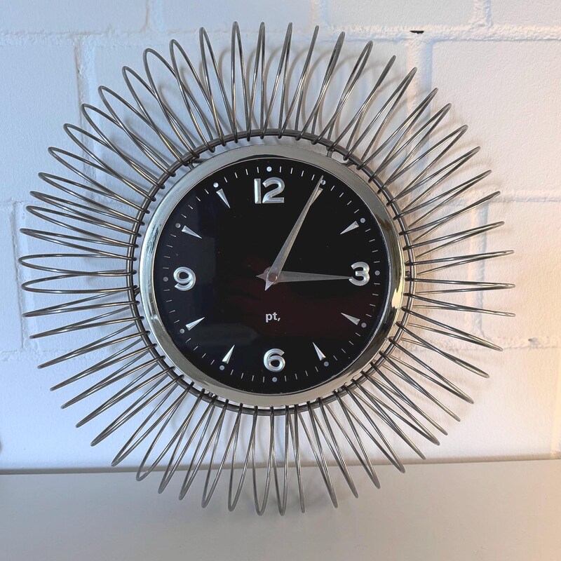 Space Age Clock - Etsy