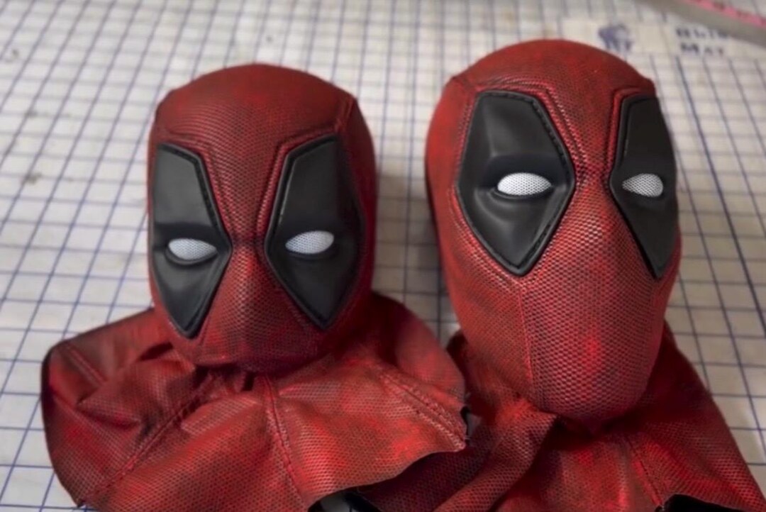 Deadpool Full Shell Mask - Etsy