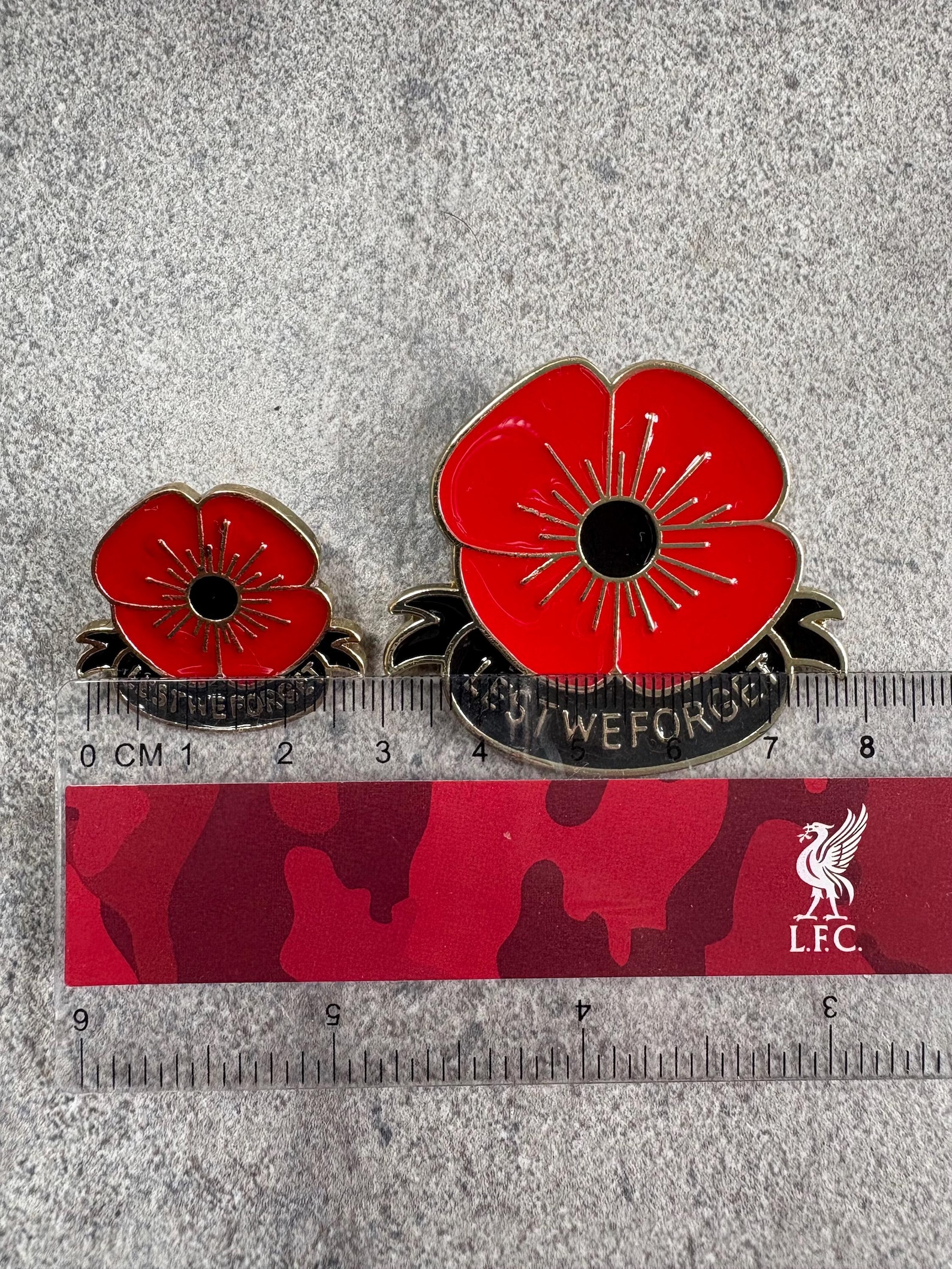 Poppy Pin Badges | Poppy Day Lapel Pin Brooch for Remembrance Day | UK ...