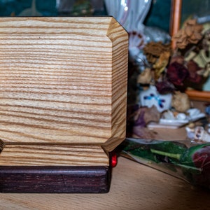 Minimalist Wooden Cremation Urn | Urns for Ashes | Wooden Burial Urns ...