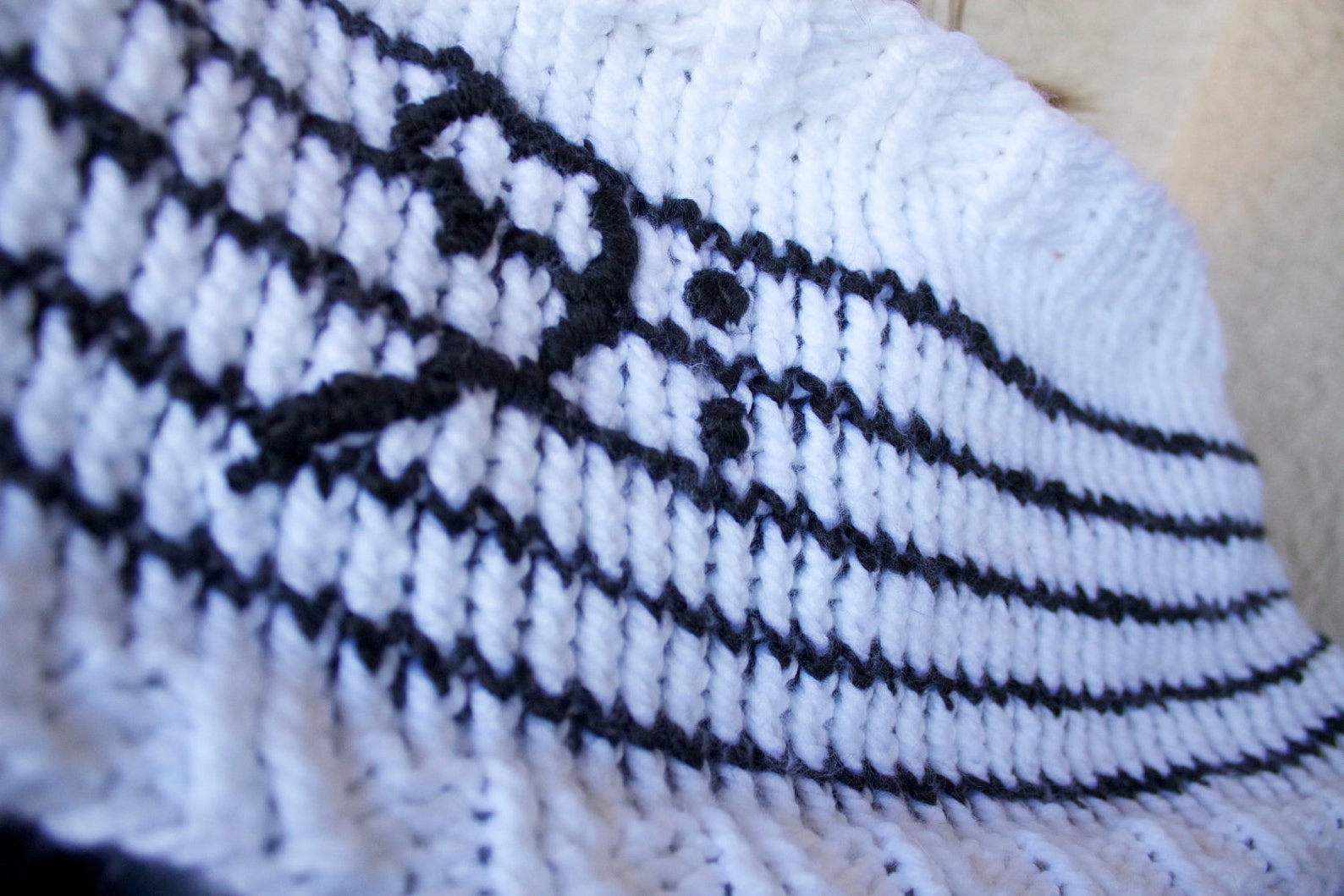 Infinity Scarf UNWRITTEN Hand Knit Bass Clef Sheet Music | Etsy