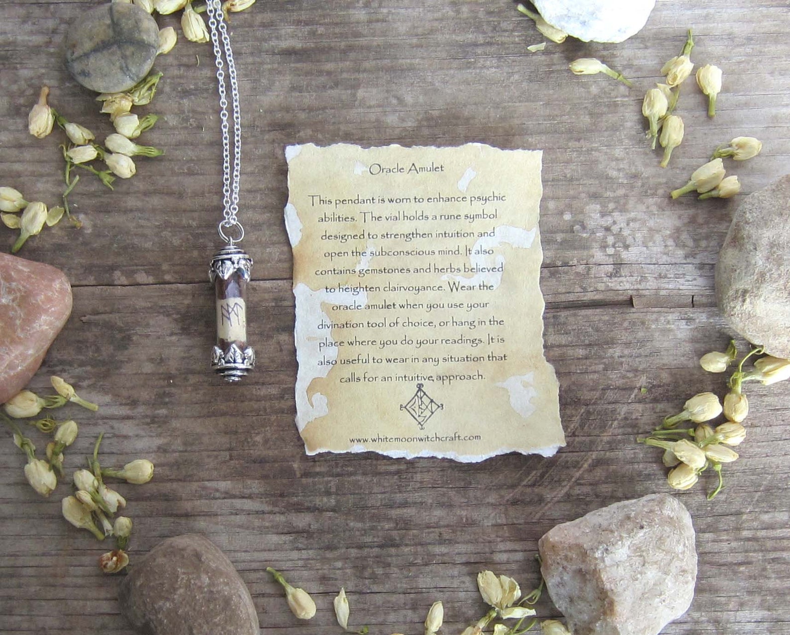 Oracle Amulet Necklace for Tarot Readers and Psychics - Etsy