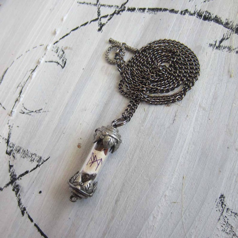 Oracle Amulet Necklace for Tarot Readers and Psychics | Etsy