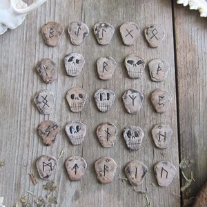 Elder Futhark Rune Set Skull Runes With Black Tourmaline Eyes ...
