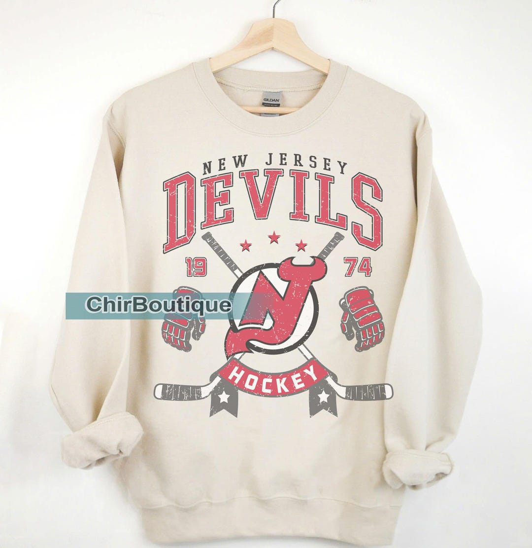 Vintage Style New Jersey Devils Sweatshirt, Retro New Jersey Tee ...