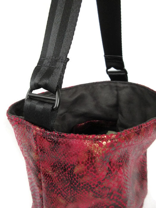 Ready to Ship Bucket Bag Faux Snake Purse Faux Reptile - Etsy