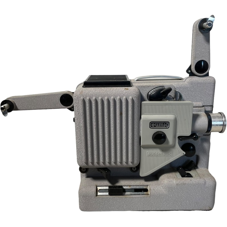 Vintage Austrian Film Projector Eumig Wien P8 Automatic Movie Projector ...