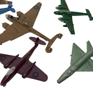 Vintage Model Aeroplane Built Kits Kit Figurine Plastic Collection Job ...