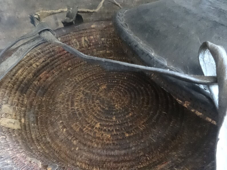 Vintage African Goat Skin Covered Wicker Carrying Basket Lid Lidded ...