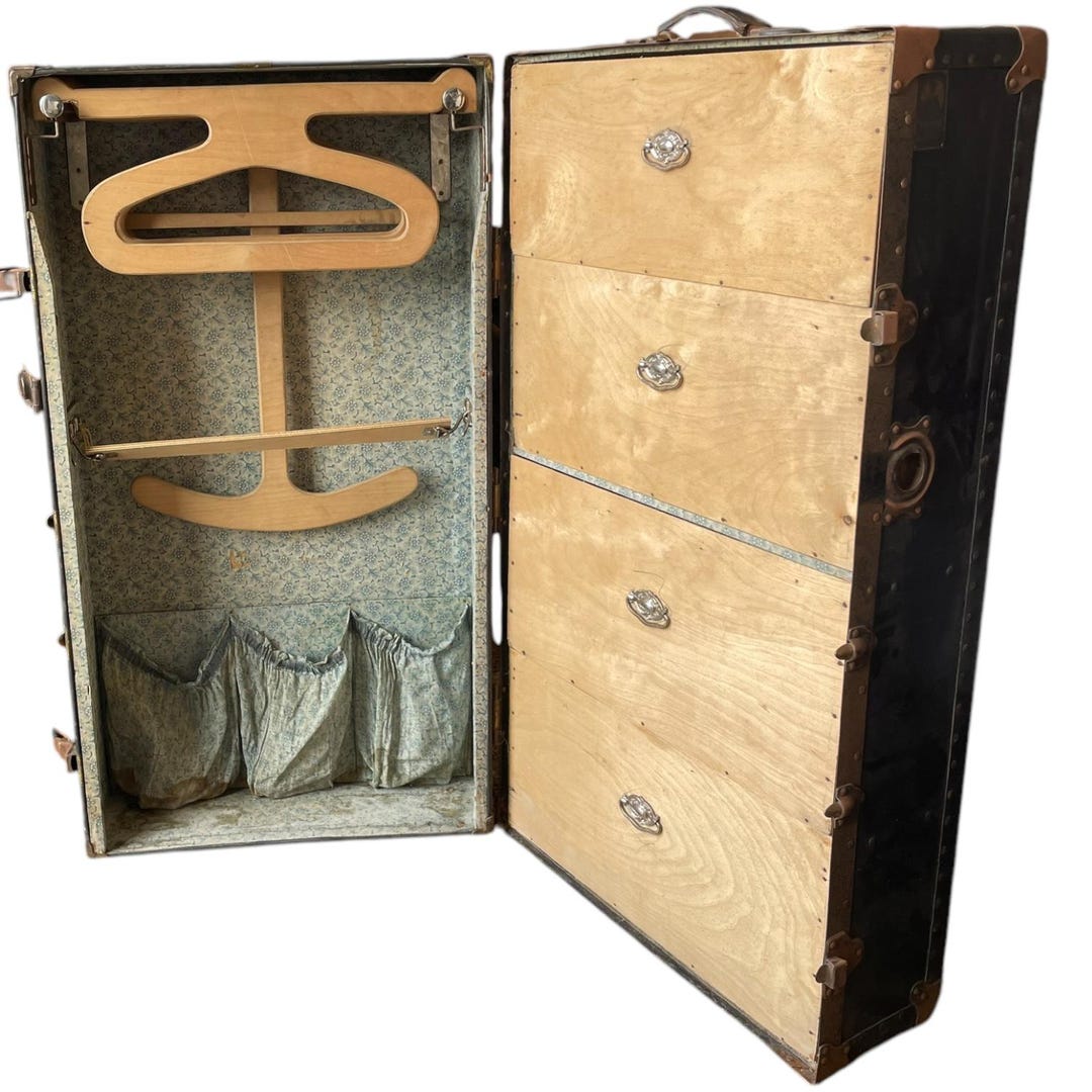 Antique English the Victor Large Travelling Suitcase Leather Metal ...