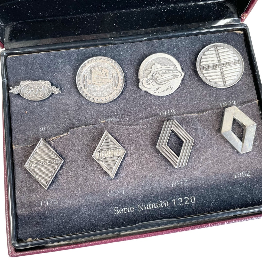 Vintage French Renault 1898-1992 Lapel Pin Badges Logo Badge Boxed Set ...