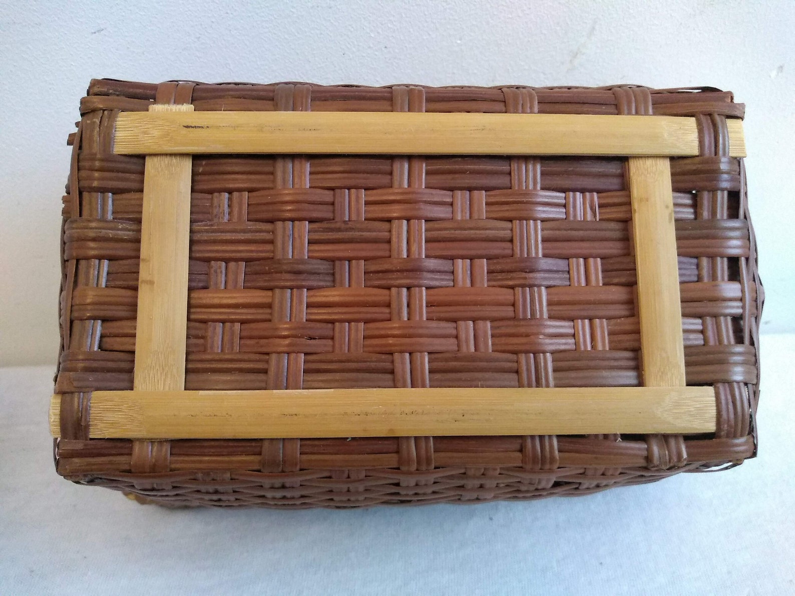 Vintage South East Asia Thai Burmese Ratten Woven Small Lidded Storage ...