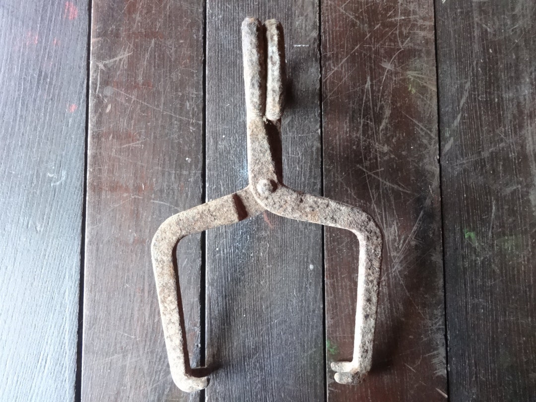 Vintage French Smith Ironsmith Iron Worker Industrial Tool Clamp Vice ...
