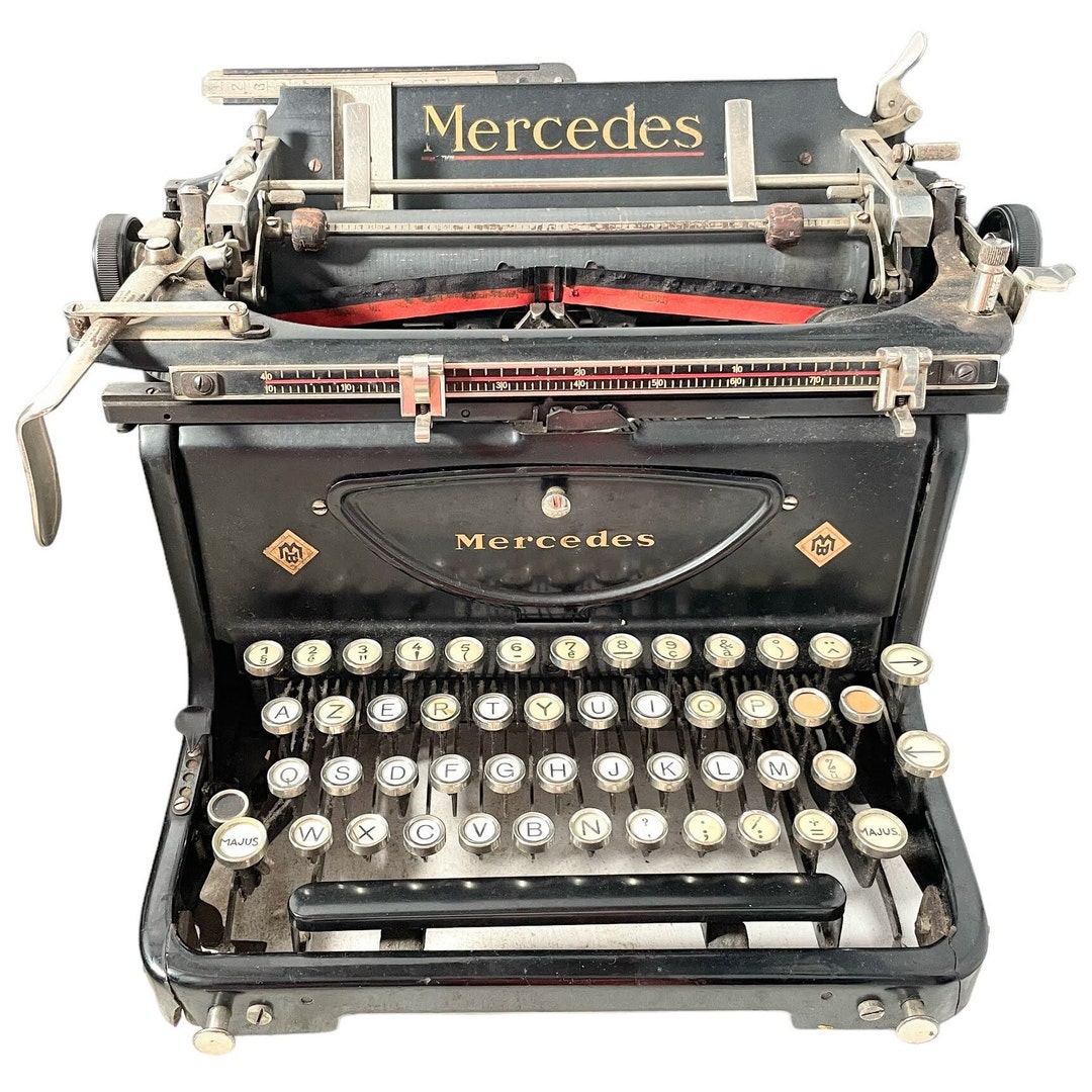 Vintage Mercedes AZERTY German for French Market Typewriter in Good ...