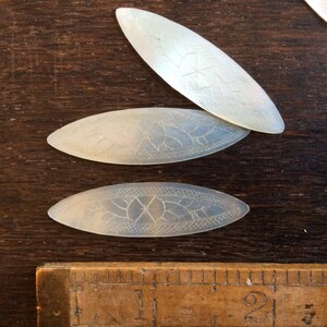 Antique Chinese Mother of Pearl Gaming Gambling Counters Set of 13 ...