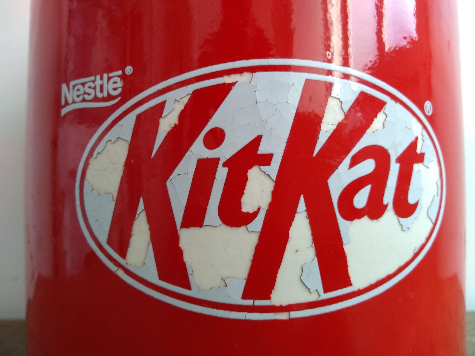 Vintage English Kit Kat Chocolate Bar Rowntrees Nestle Red - Etsy