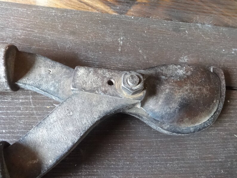 Vintage French Iron Wood Grape Vine Grapevine Cutting Shears Cutters ...