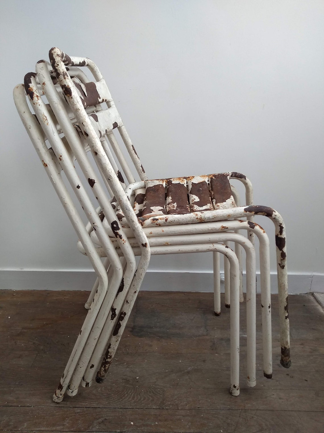 Vintage French Metal Rusty White Bistro Cafe Chair Seat Kitchen Side ...