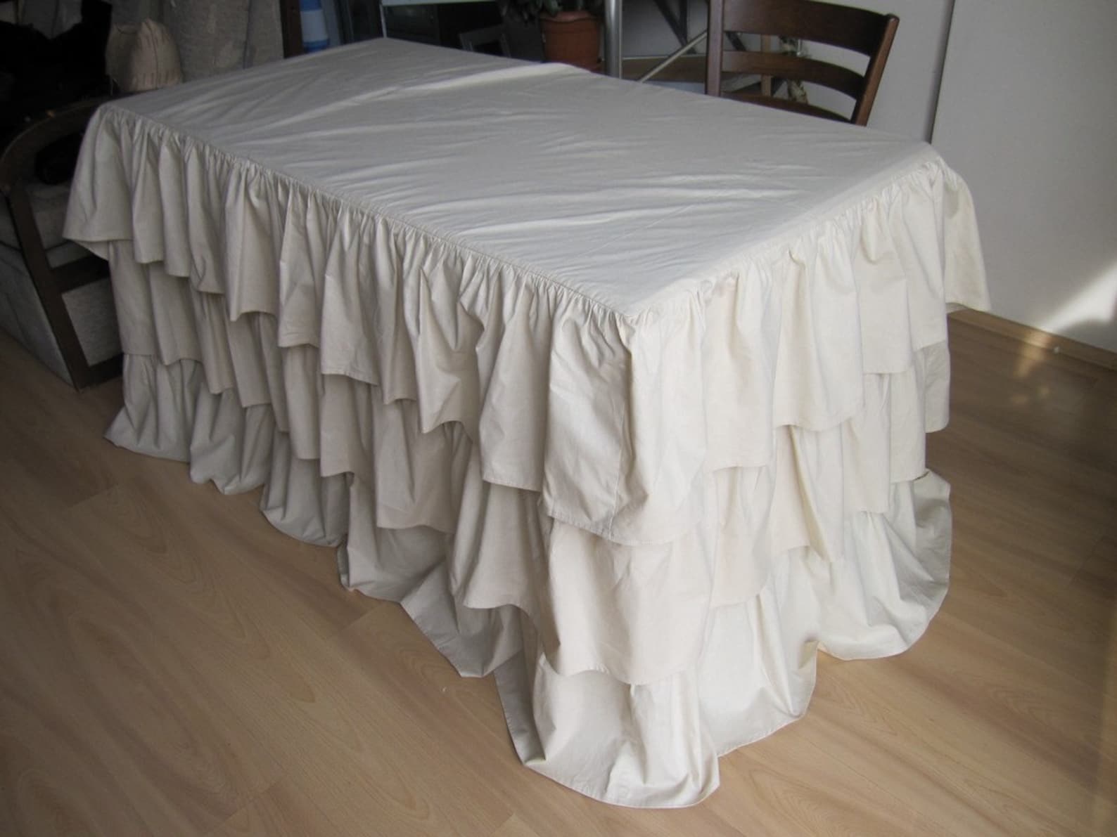 Fitted Tablecloth -table Skirt Drop Ruffle, Waterfall 3 Tiers Row ...