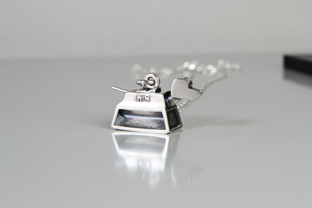 Dr Who K9 Necklace 925 Silver K9 Robot Dog Doctor Who Jewelry - Etsy