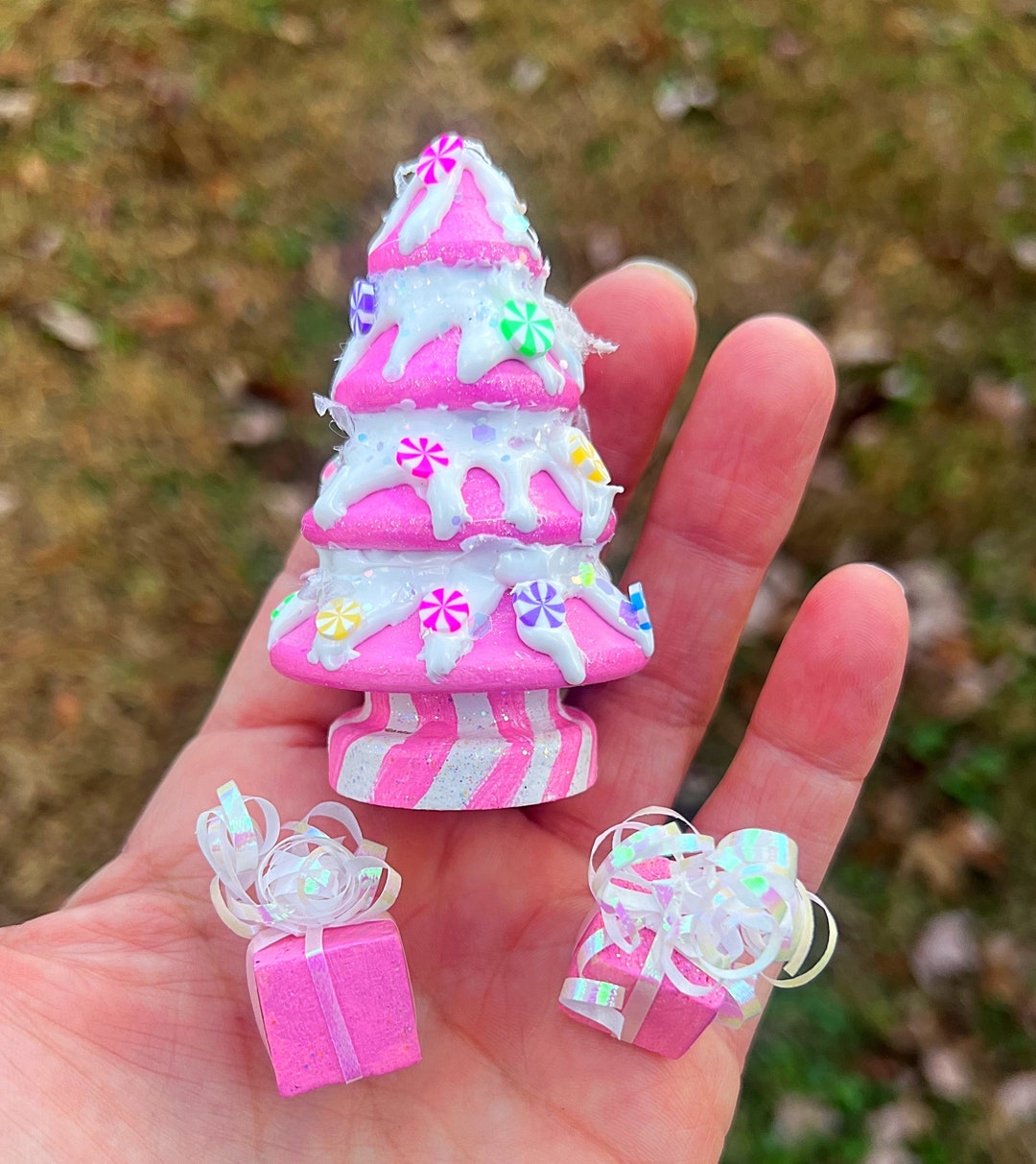 Pink Peppermint Candy Lane Mini Christmas Tree & Mini Presents Tier ...