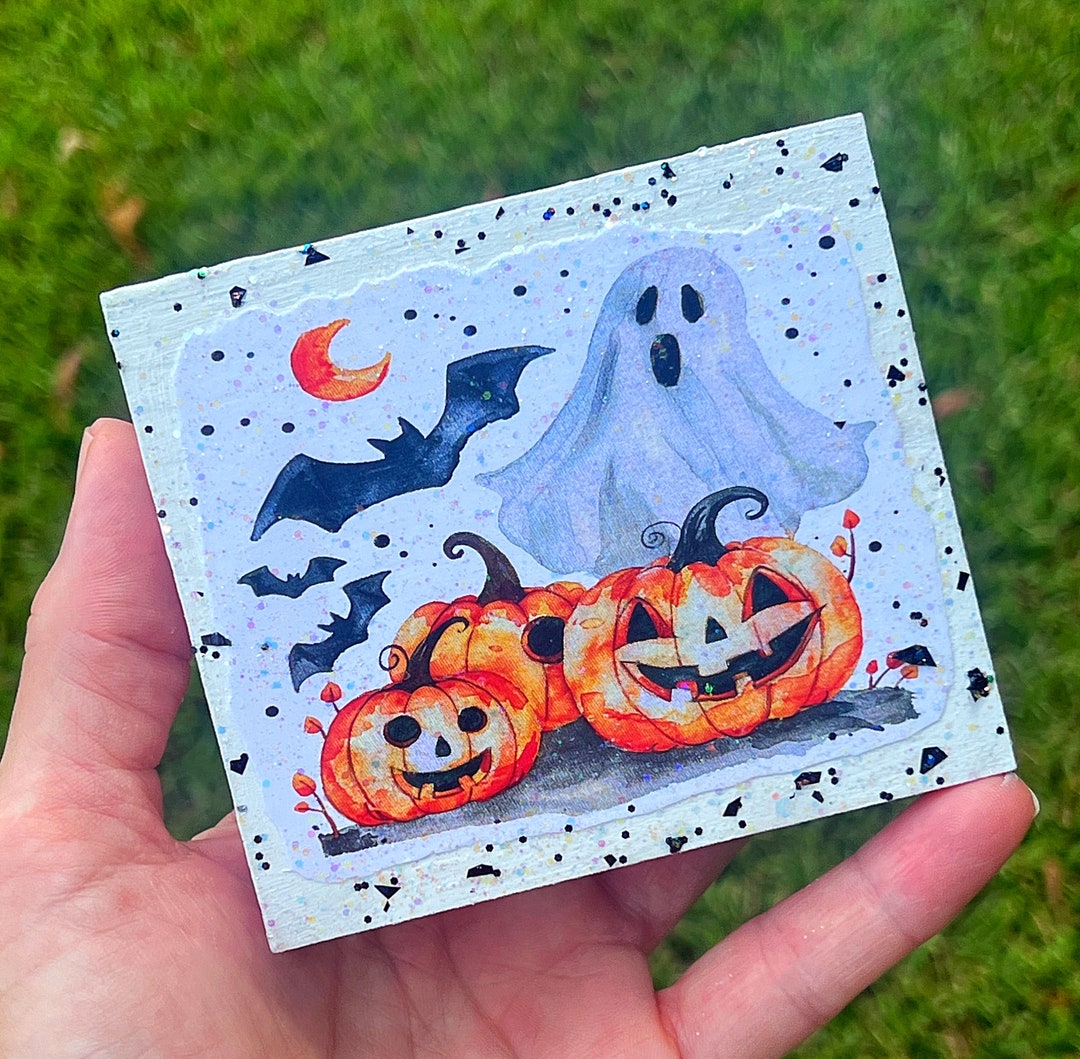 Halloween Spooky Ghost Bats & Pumpkins Mini Glitter Wood Sign Tiered ...