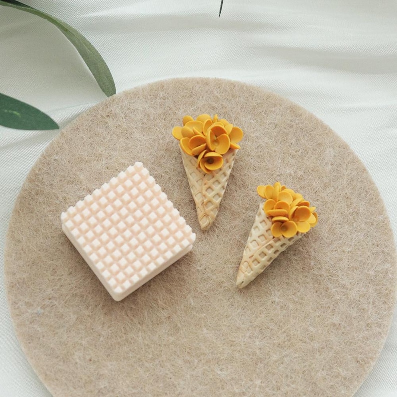 Waffle Cone Texture Mold: Grid Pattern Polymer Clay Stamp - Etsy