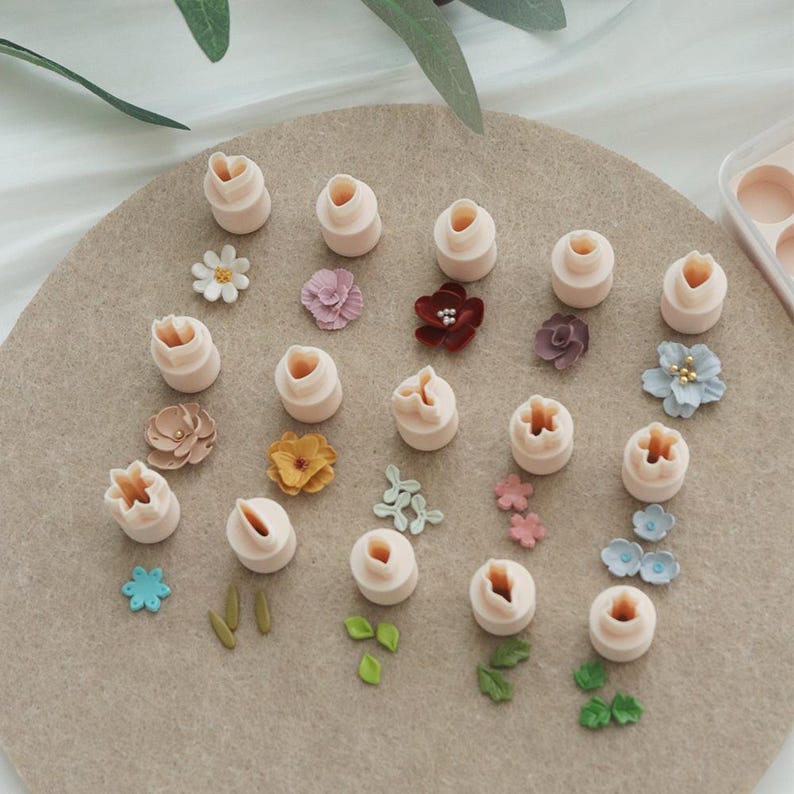 Mini Flower Clay Cutter Set: 15-piece Floral Polymer Clay Mold - Etsy