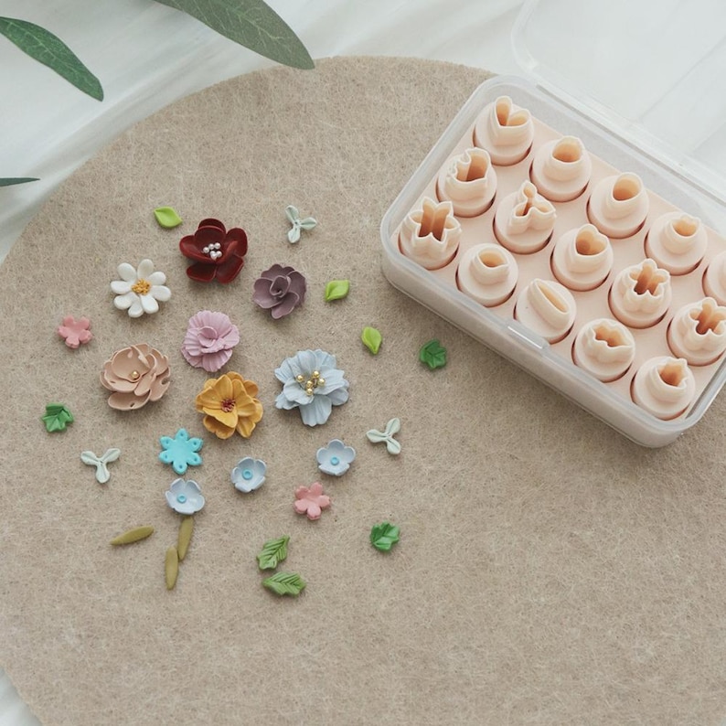 Mini Flower Clay Cutter Set: 15-piece Floral Polymer Clay Mold - Etsy