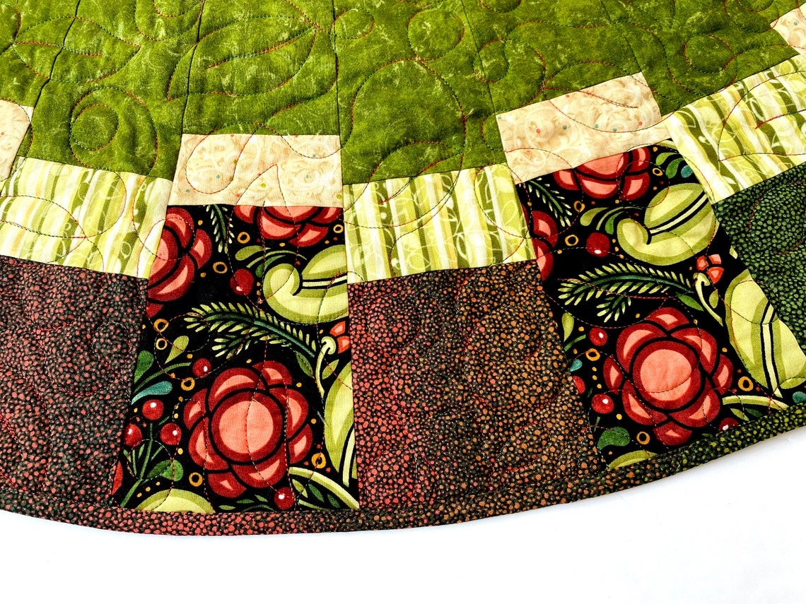 Quilted Handmade Tree Skirt, 50 Inches, Traditional Christmas Patchwork ...