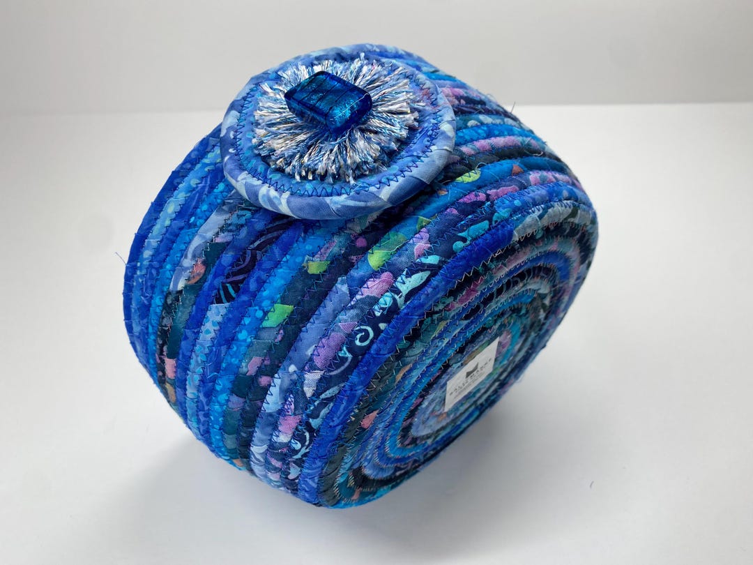 Blue Batik Coiled Rope Quilted Clothesline Basket or Bowl, Shades of ...