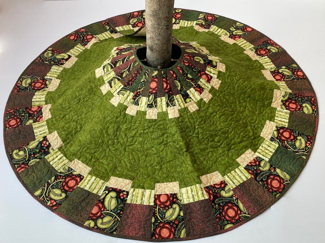 Quilted Handmade Tree Skirt, 50 Inches, Traditional Christmas Patchwork ...