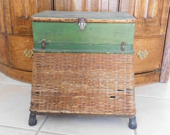 Antique Tackle Box - Etsy