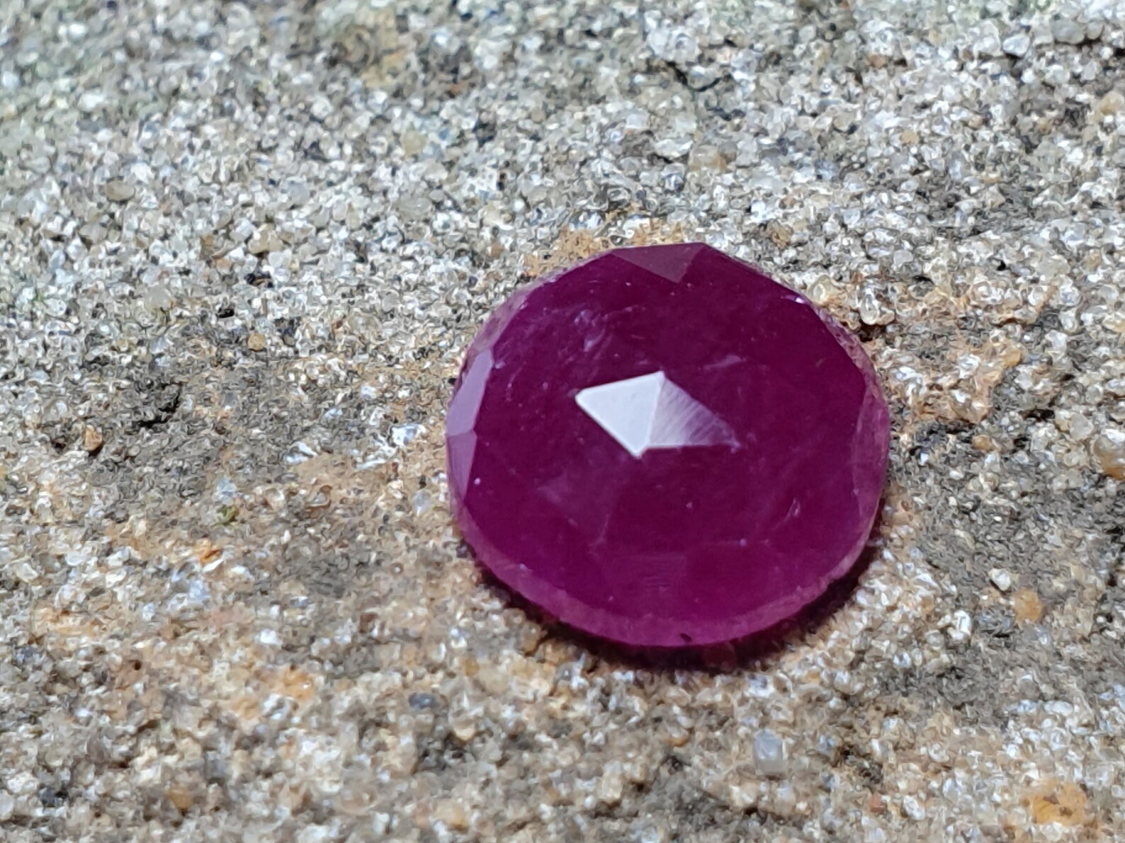 8mm Ruby Rose Cut 8 by 3.4mm Heat Only Mozambique 2.35ct - Etsy