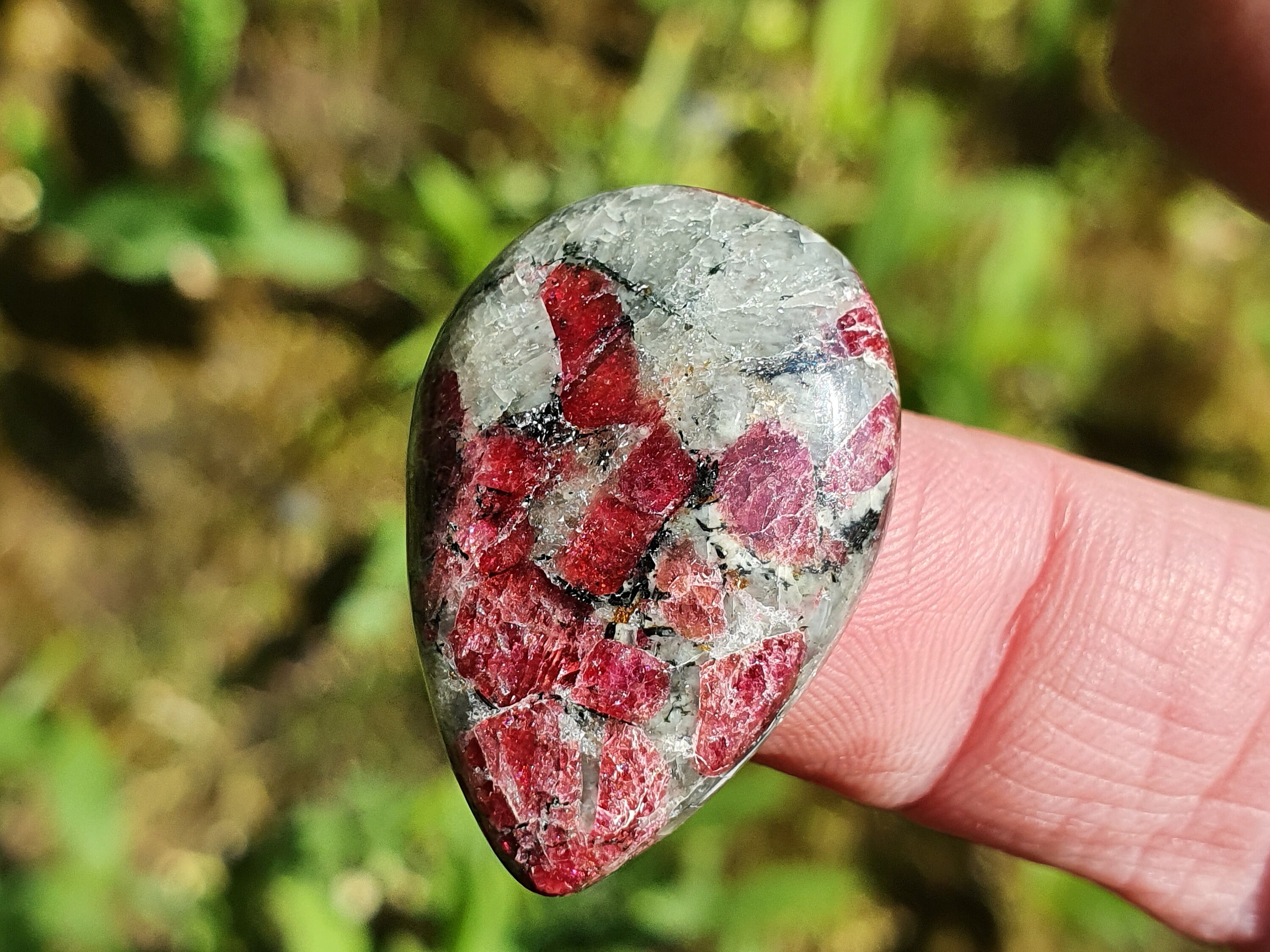 29mm 24ct Eudialyte drop pear ruby red cabochon AAA collector | Etsy