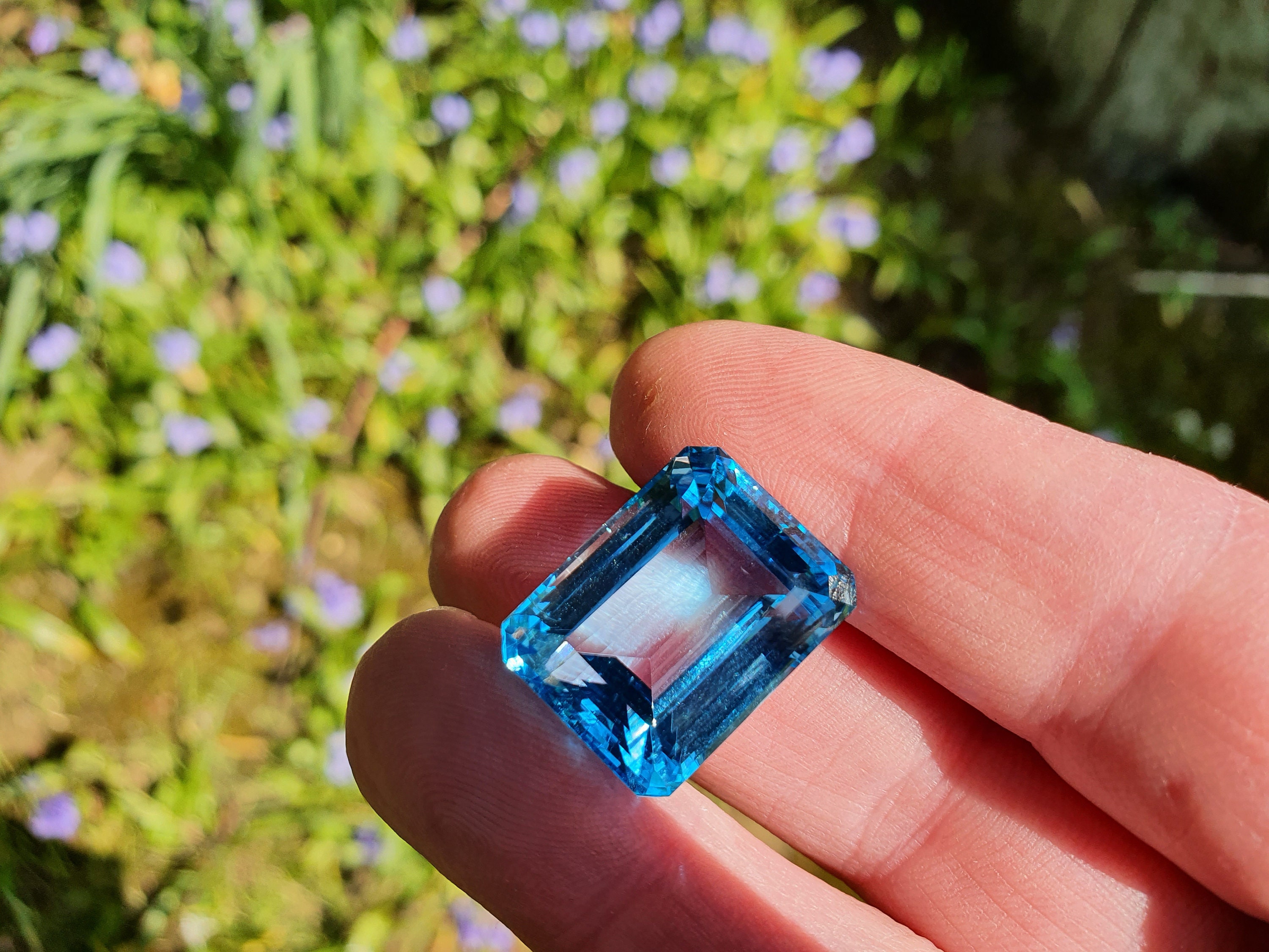 19.4mm 38ct SWISS BLUE Topaz Octagon Rectangle With VIDEO Deep - Etsy