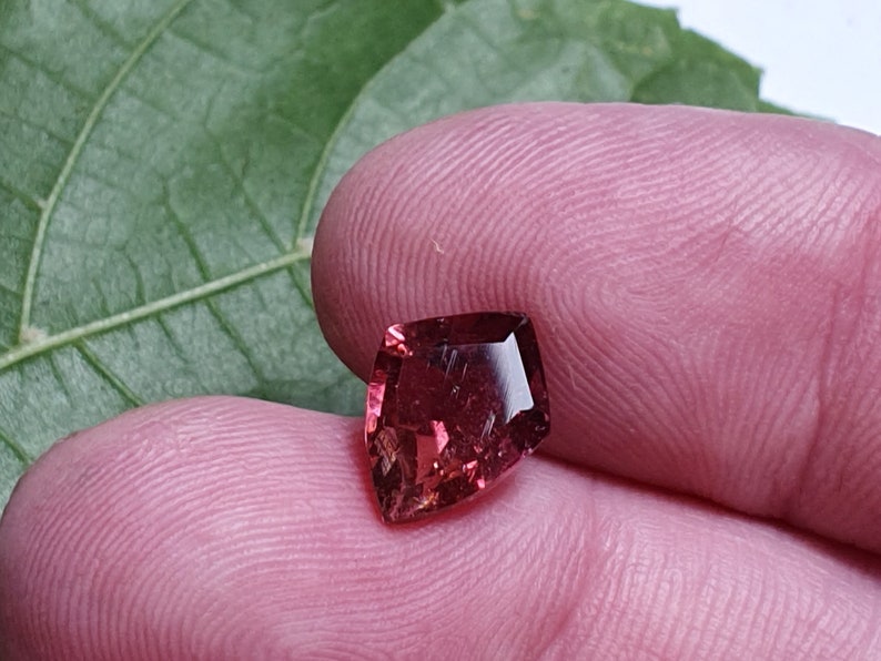 10.7mm Pink Parti Tourmaline Shield Shape Freeform 2.27ct 10.7 | Etsy