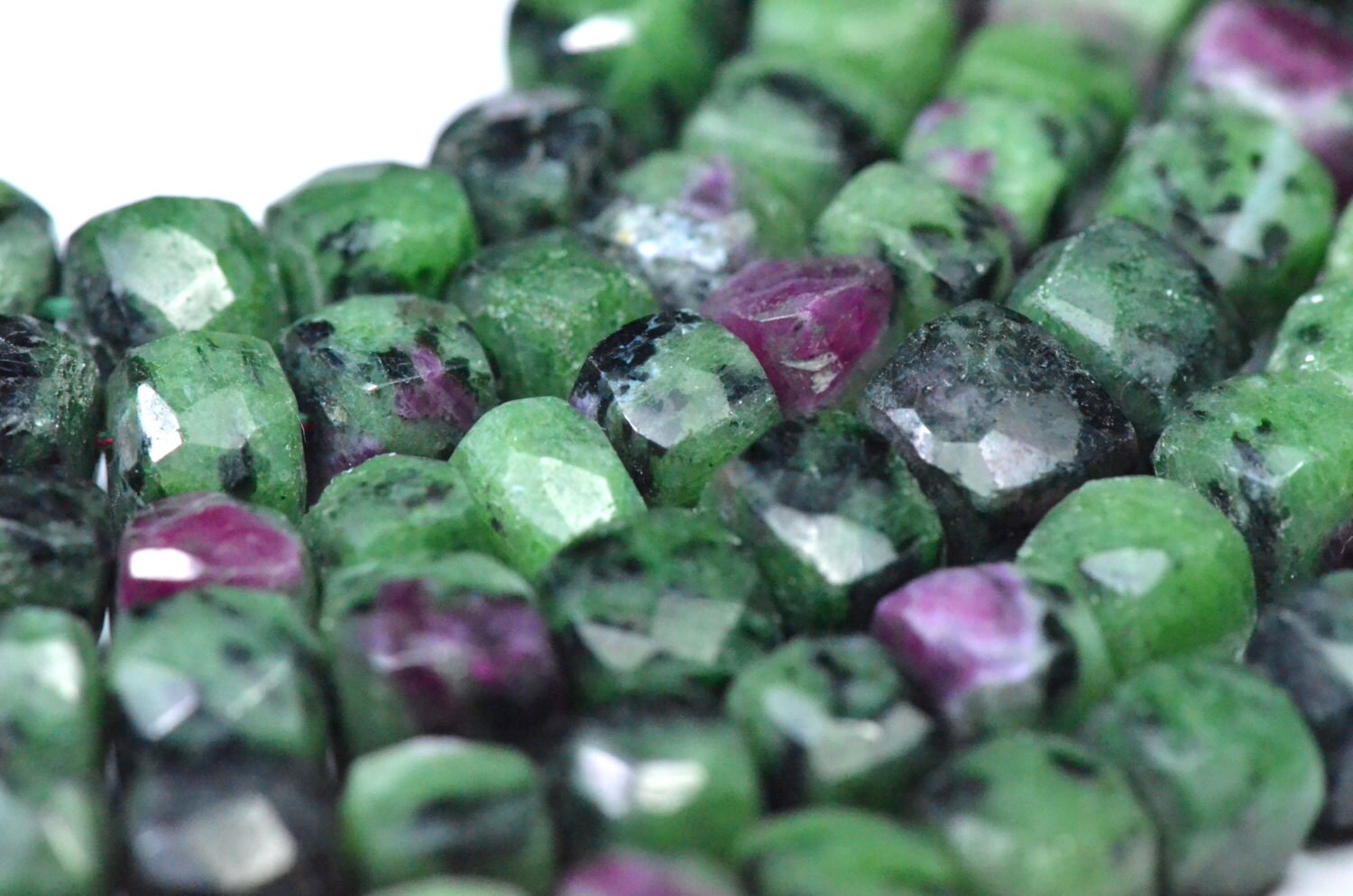 9.5 Inch Line 7.5mm to 7mm Ruby Zoisite AA Box Checker Cut - Etsy