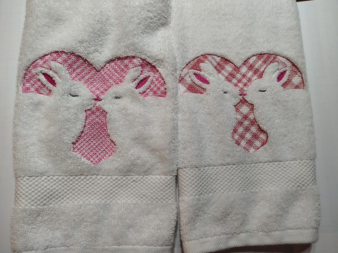 Embroidered Kissing Rabbits Bunny and Heart Embossed White Bathroom ...