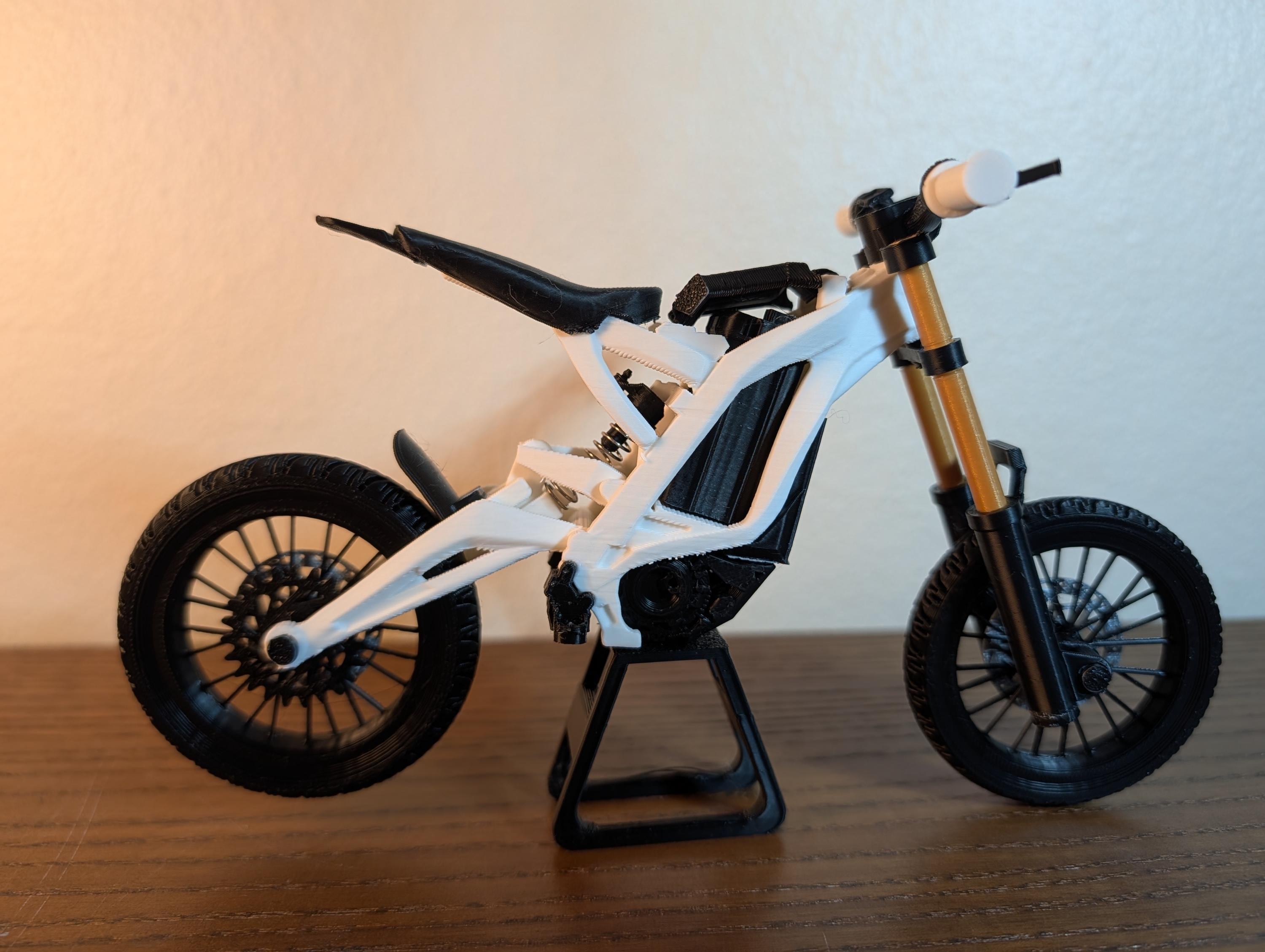 Mini 3d Printed Surron Light Bee X Scale Model (electric Dirt Bike ...