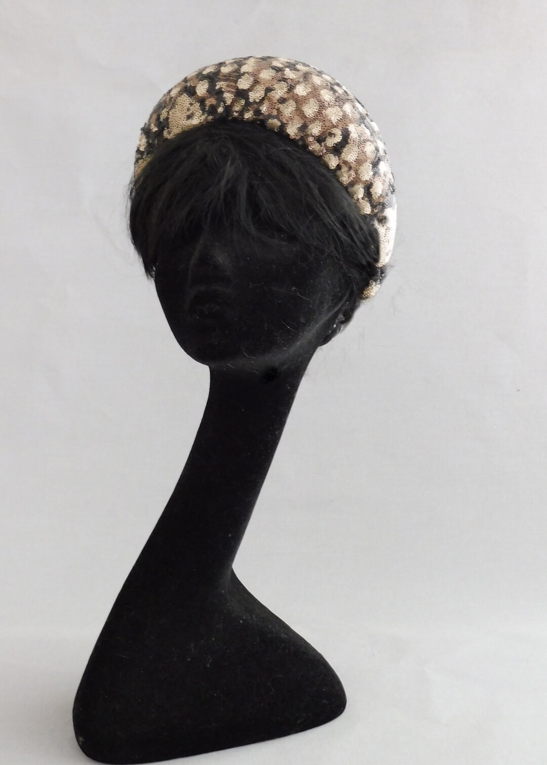 My Sequin Version of Headband / Halohat of Duchess of - Etsy