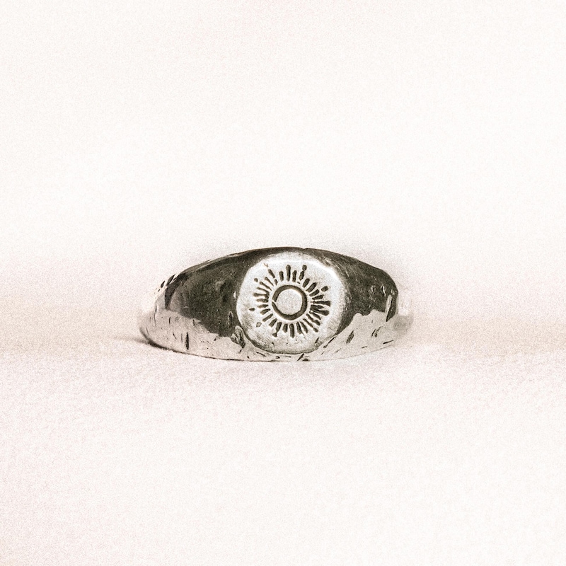 Sun Signet Ring - Etsy