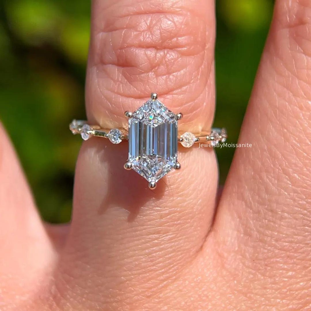 14K Gold 3ct Elongated Hexagon Cut Solitaire Engagement Ring, Side ...