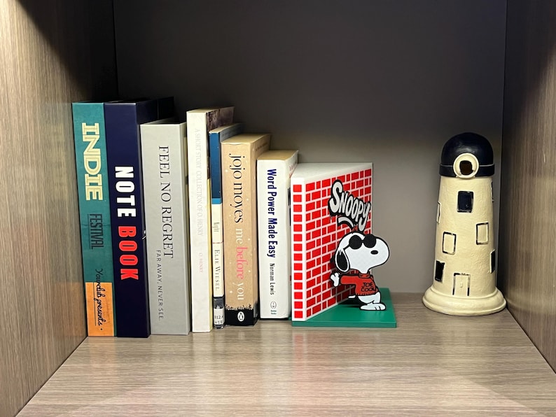 Snoopy Bookends | Heavy Duty Character Bookends for Book Nook ...