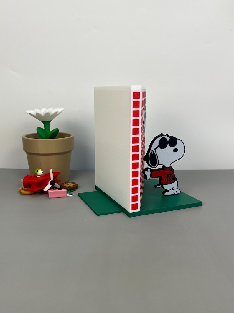 Snoopy Bookends | Heavy Duty Character Bookends for Book Nook ...