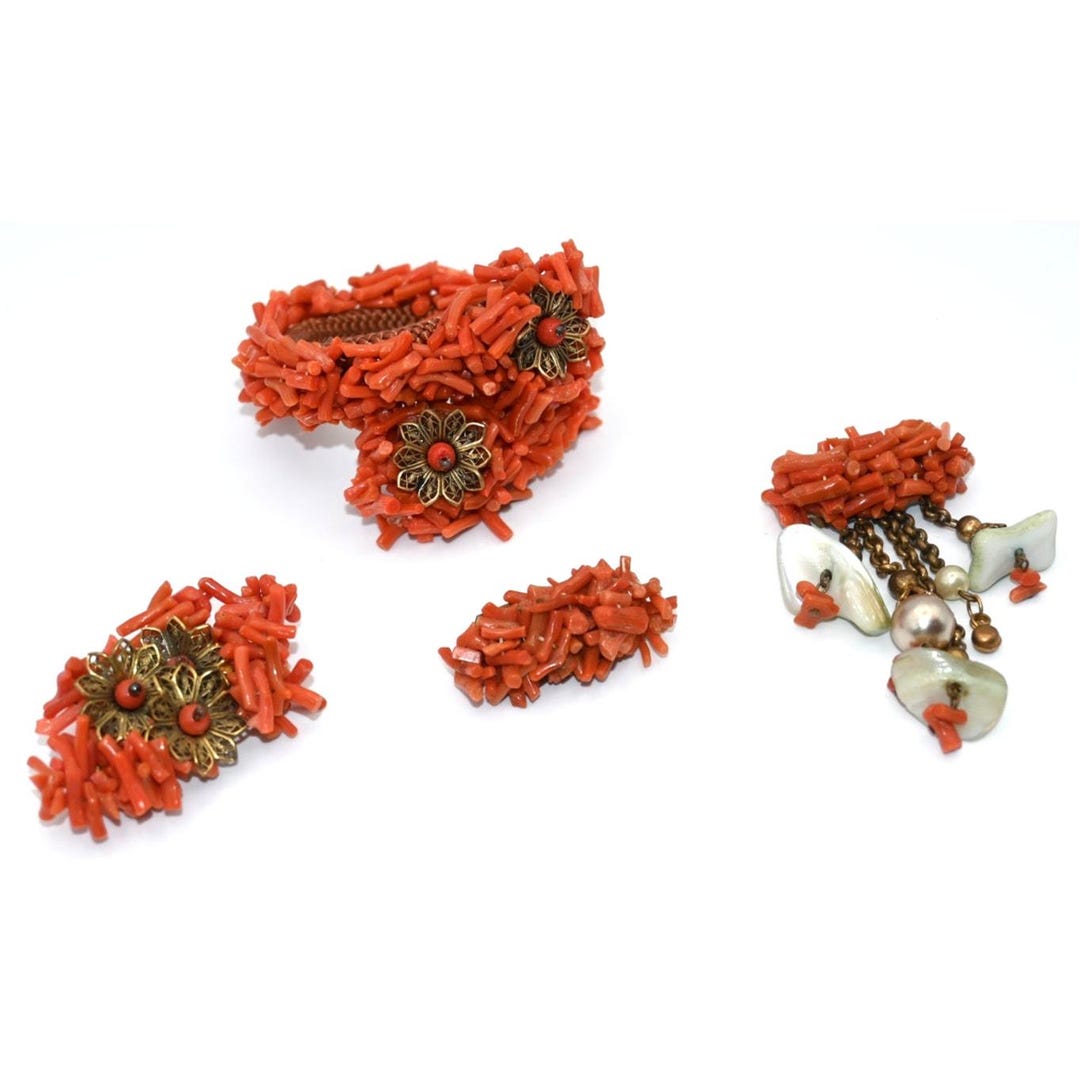 Miriam Haskell Frank Hess Era Coral Cluster Set 3 Brooches & Cuff ...